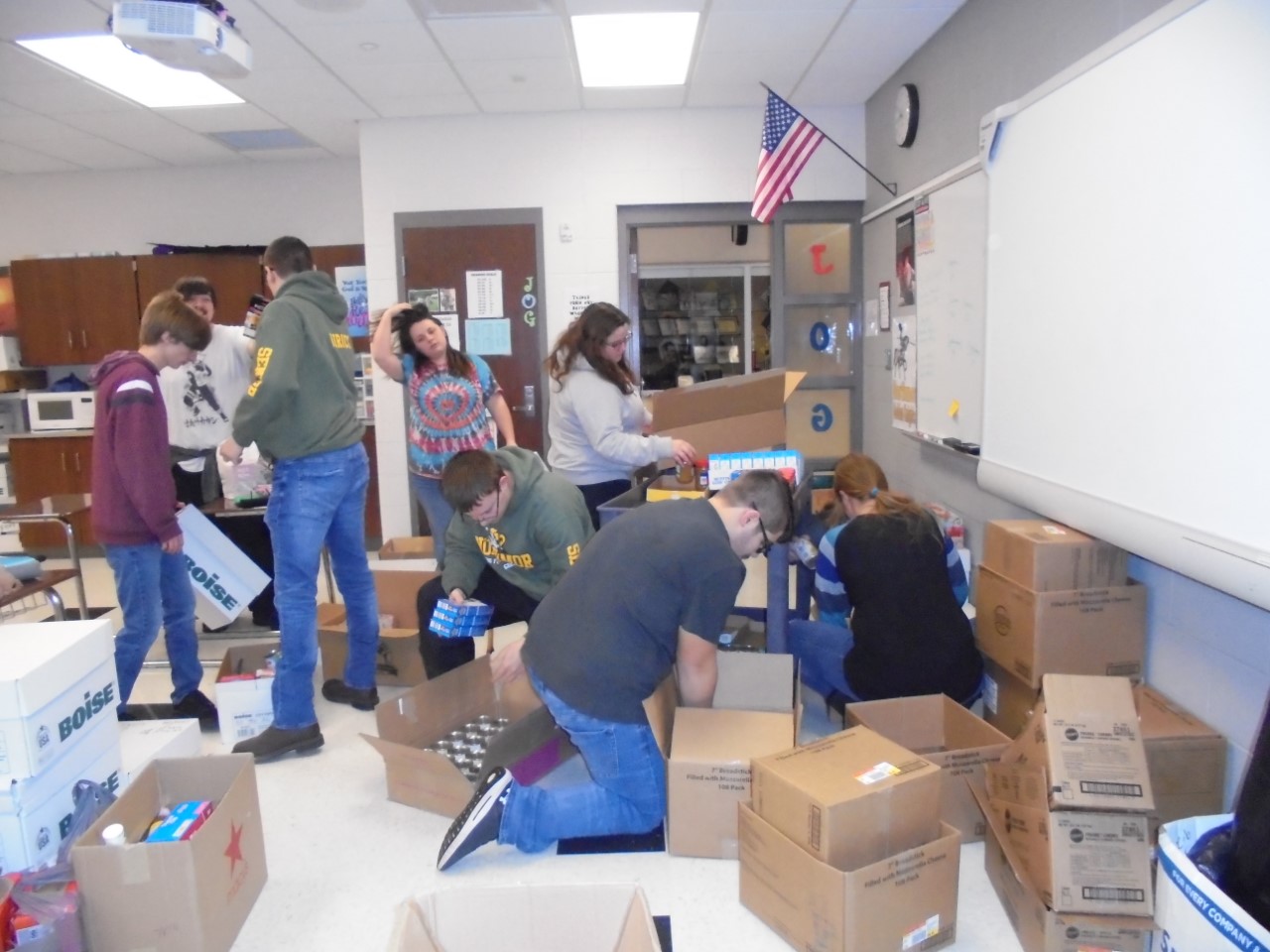 Northmor students collect food for local pantry - Crawford County Now