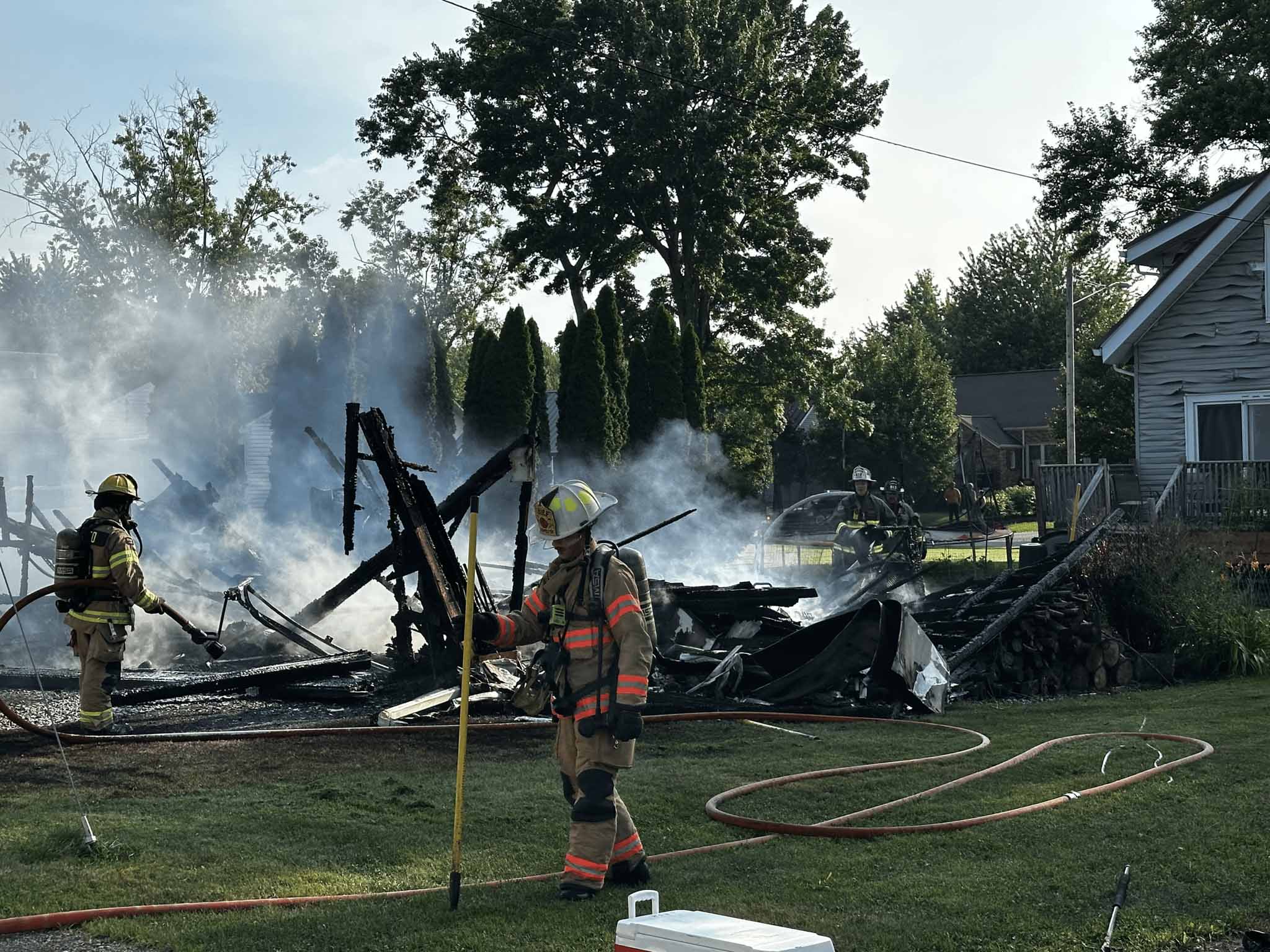 Fire engulfs stand alone garage in Crestline - Crawford County Now